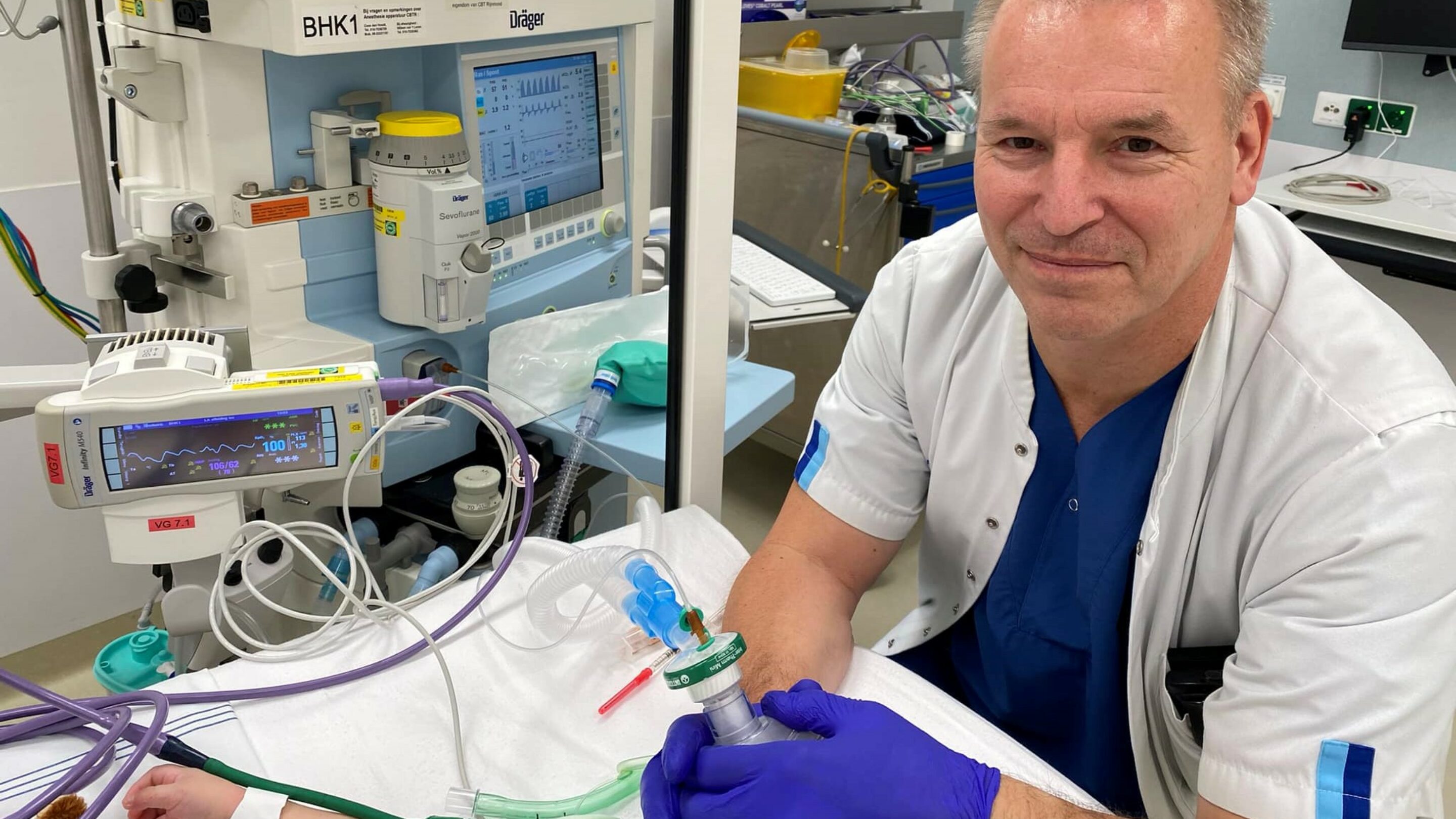 Kinderanesthesiologen starten met ingrepen met alleen sedatie - Amazing ...